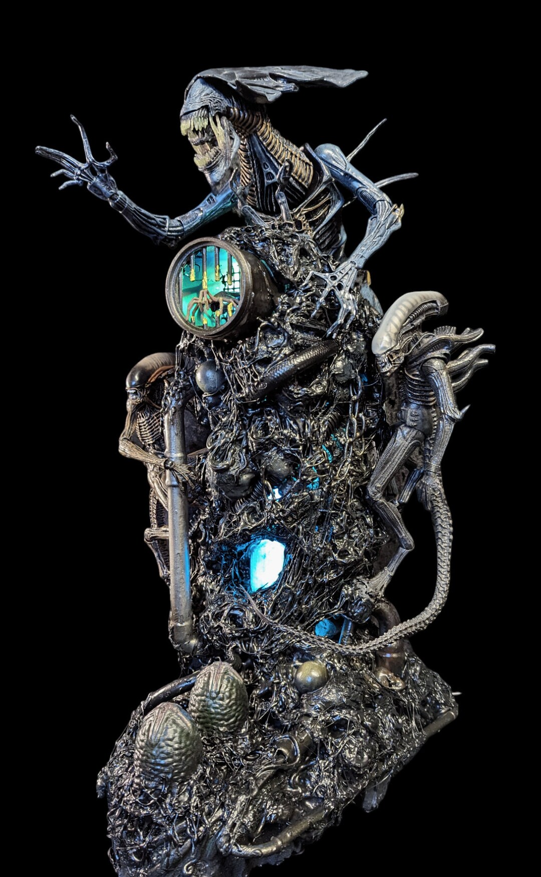 Aliens Xenomorph Hive Tower Display FIGURE INCLUDED - Etsy Australia