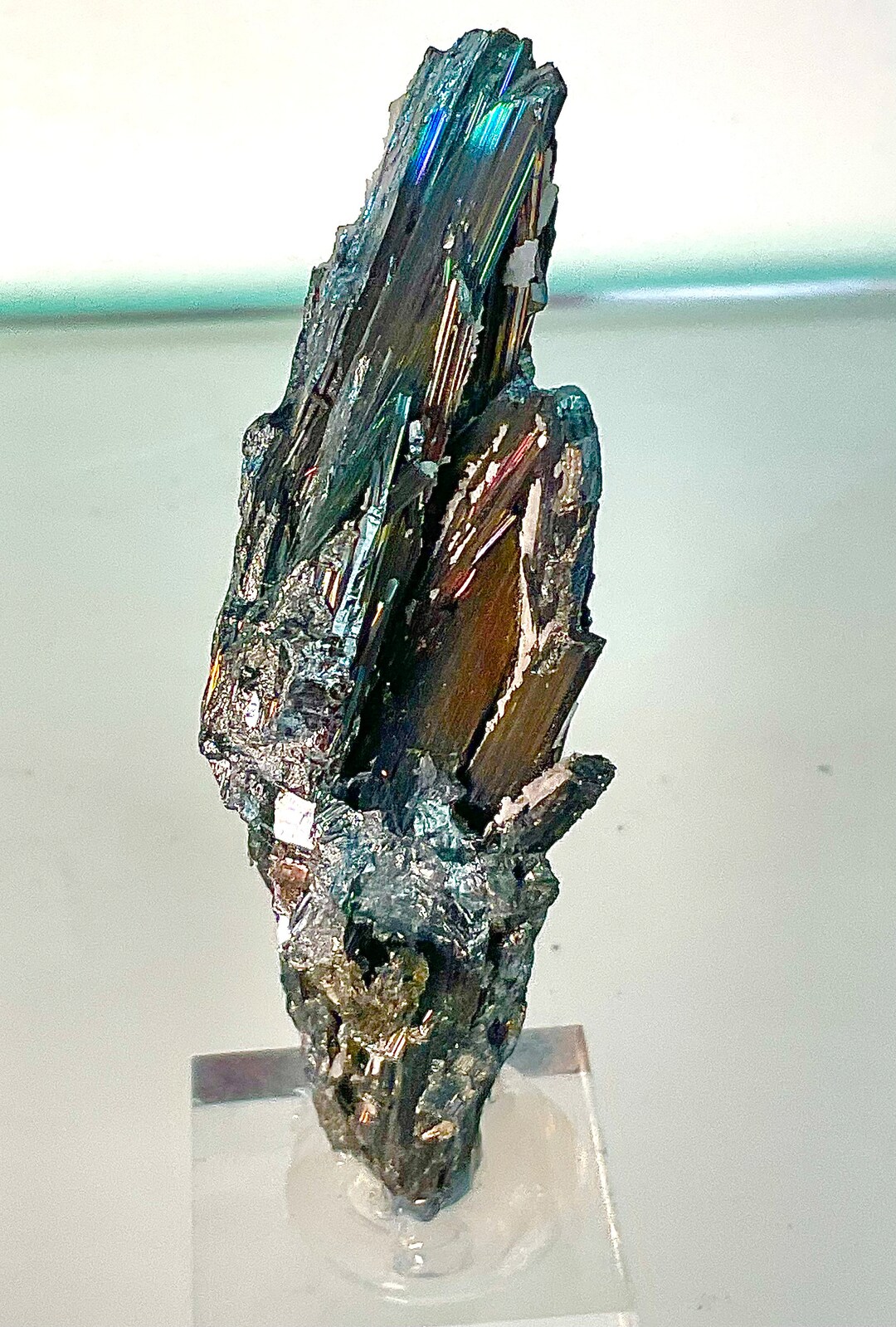 Stibnite-a Lustrous Metallic-bright Stibnite Needles Nicely Dusted ...