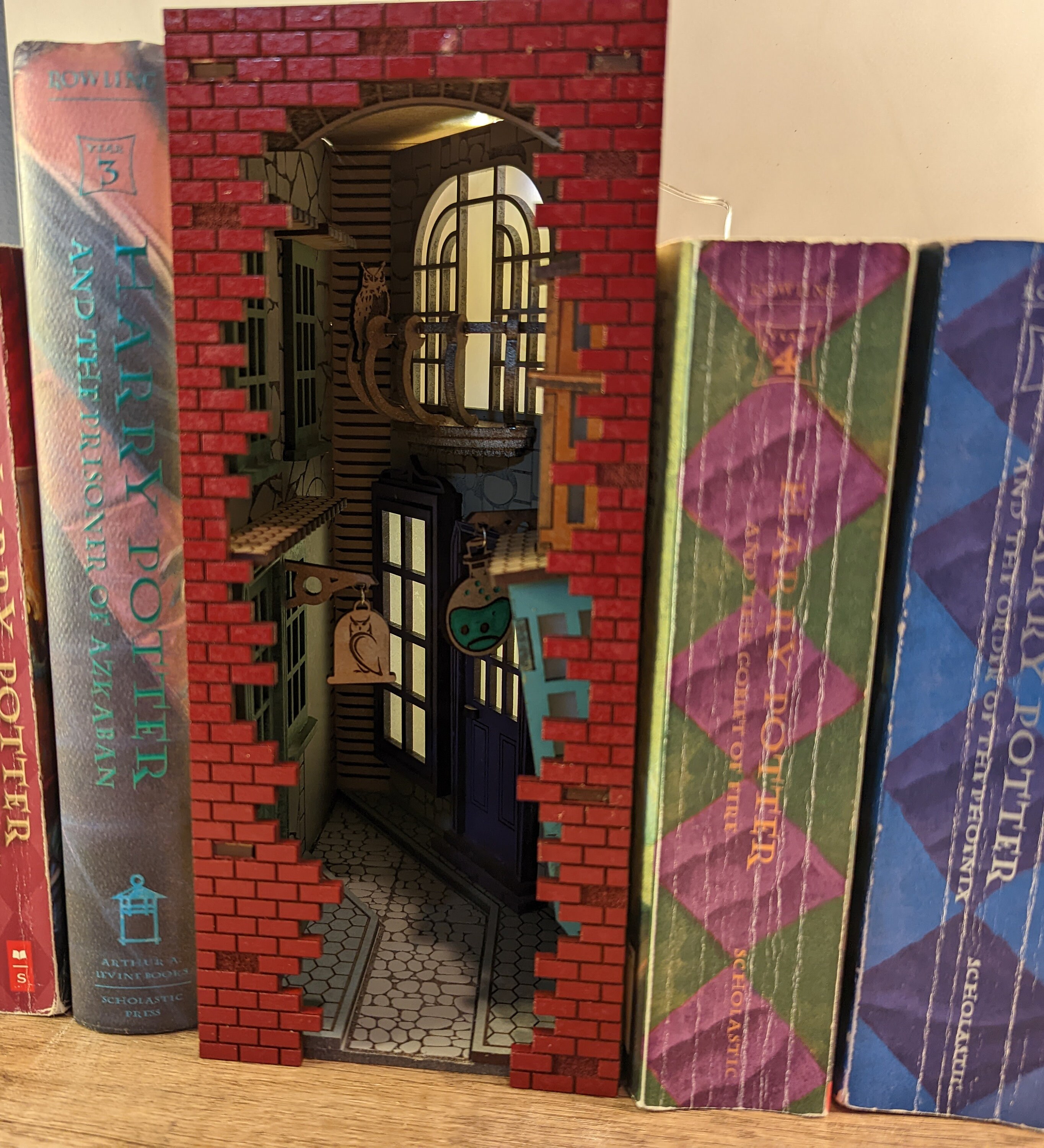 Magic Book Nook, Alley Book Nook, HP Book Nook, Gifts for Book Lovers ...