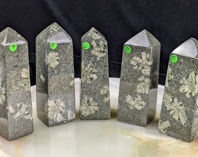Peony Stone Towers ~ Peony Stone Generator ~ Chrysanthemum Stone - Etsy