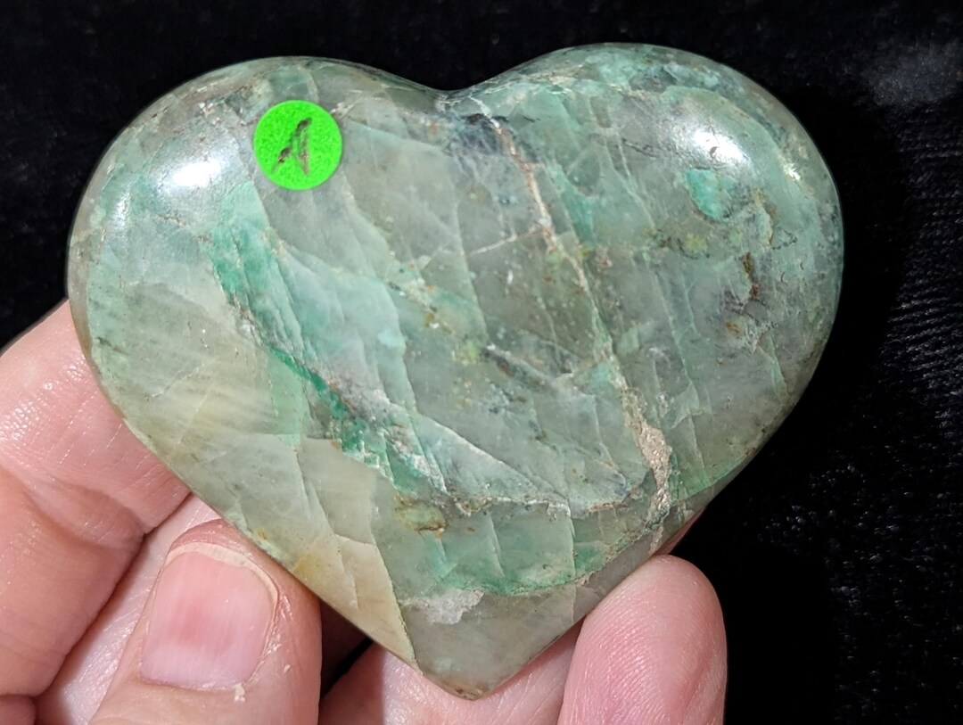 Natural Turquoise Palms and Hearts ~ Turquoise in Quartz Polished Palm ...