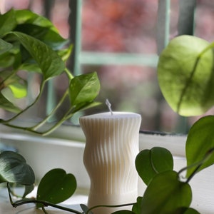 Wavy Candle Aesthetic Decor Luxury Candle Soy Wax Unscented Gift ...