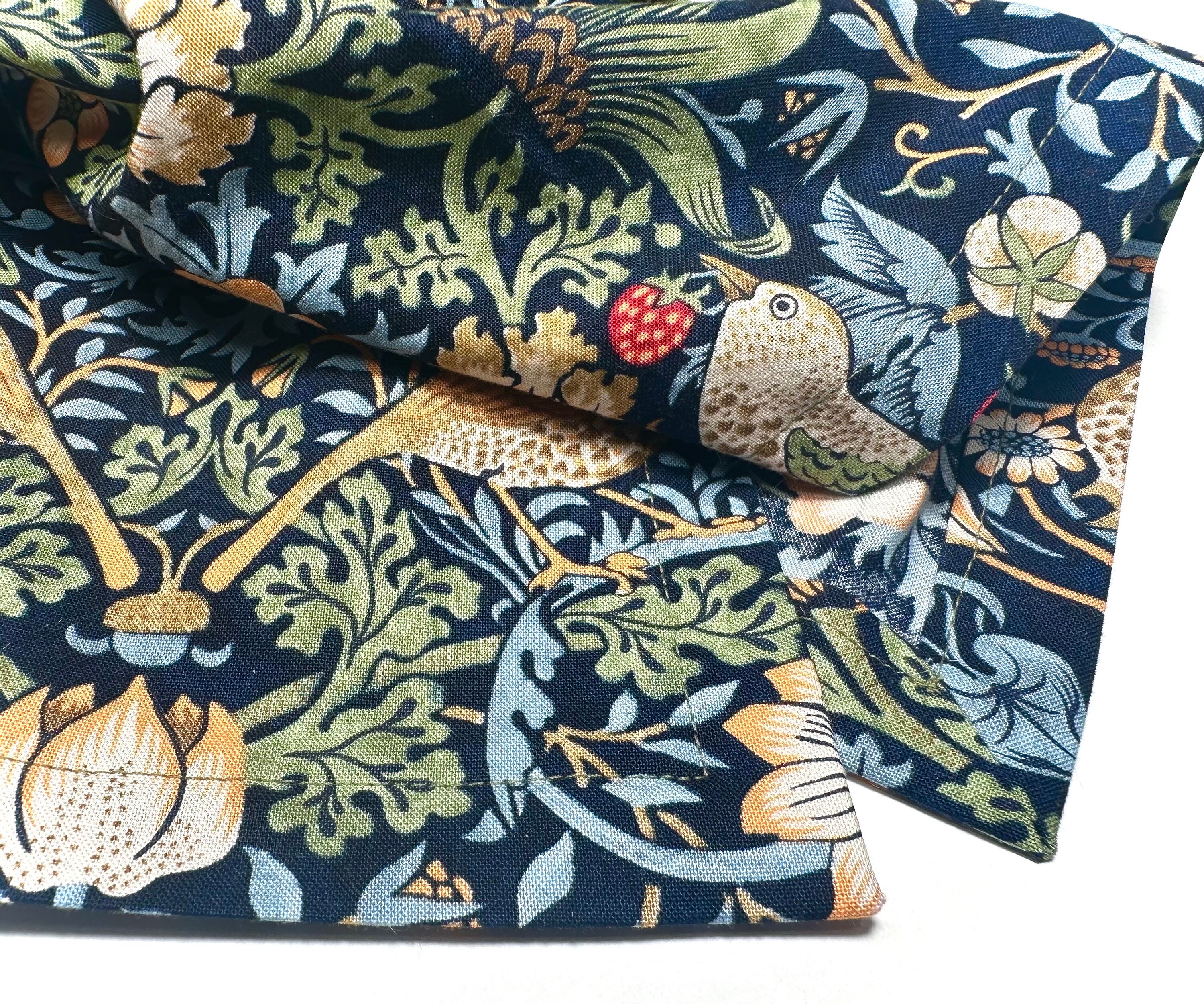 18" Morris & Co. Dinner Lunch Strawberry Thief Cotton Cloth Napkins ...