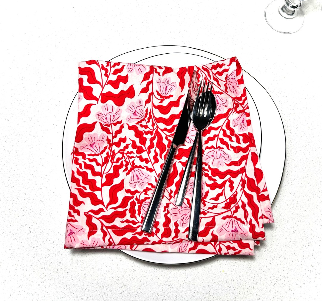 18” Art Gallery Dinner Red & Pink Floral Set of 4 Cloth Lunch Napkins ...