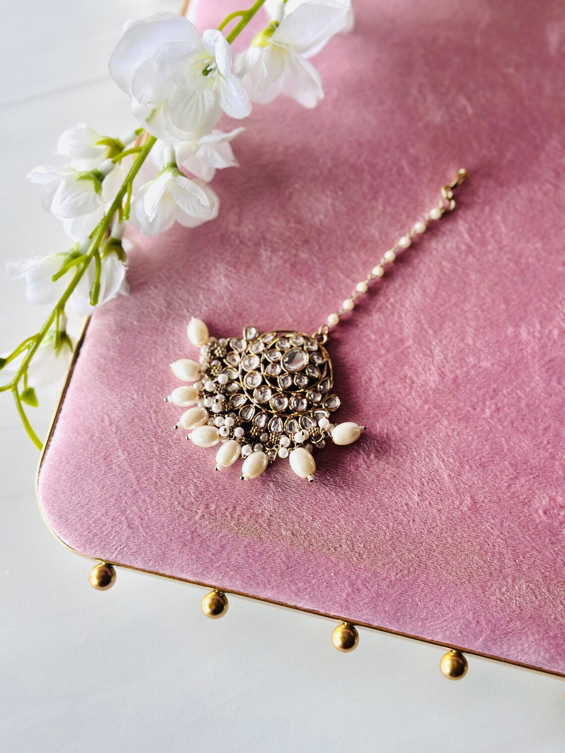 Indo Western Classic Maang Tikka/ Indian and Pakistani Jewelry/ Wedding ...