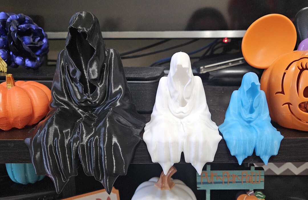 Sitting Reaper, Sitting Ghoul, Sitting Ghost / Reaper Art / Grim Reaper ...