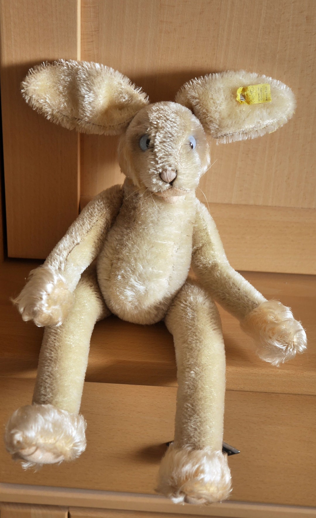 LULAC Steiff Rabbit With Button and Flag, 3140/43, 43 Cm, Vintage, 1968 ...