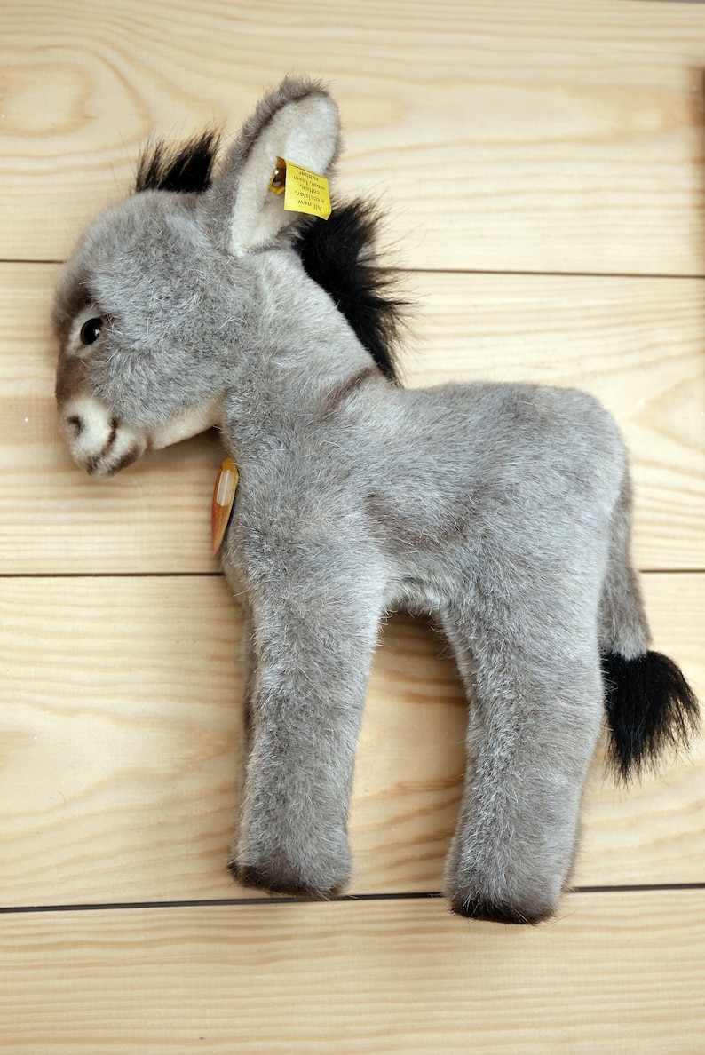 Steiff Donkey Grissy 3605/20, With Button, Flag and Shield, 1980, 22 Cm - Etsy UK