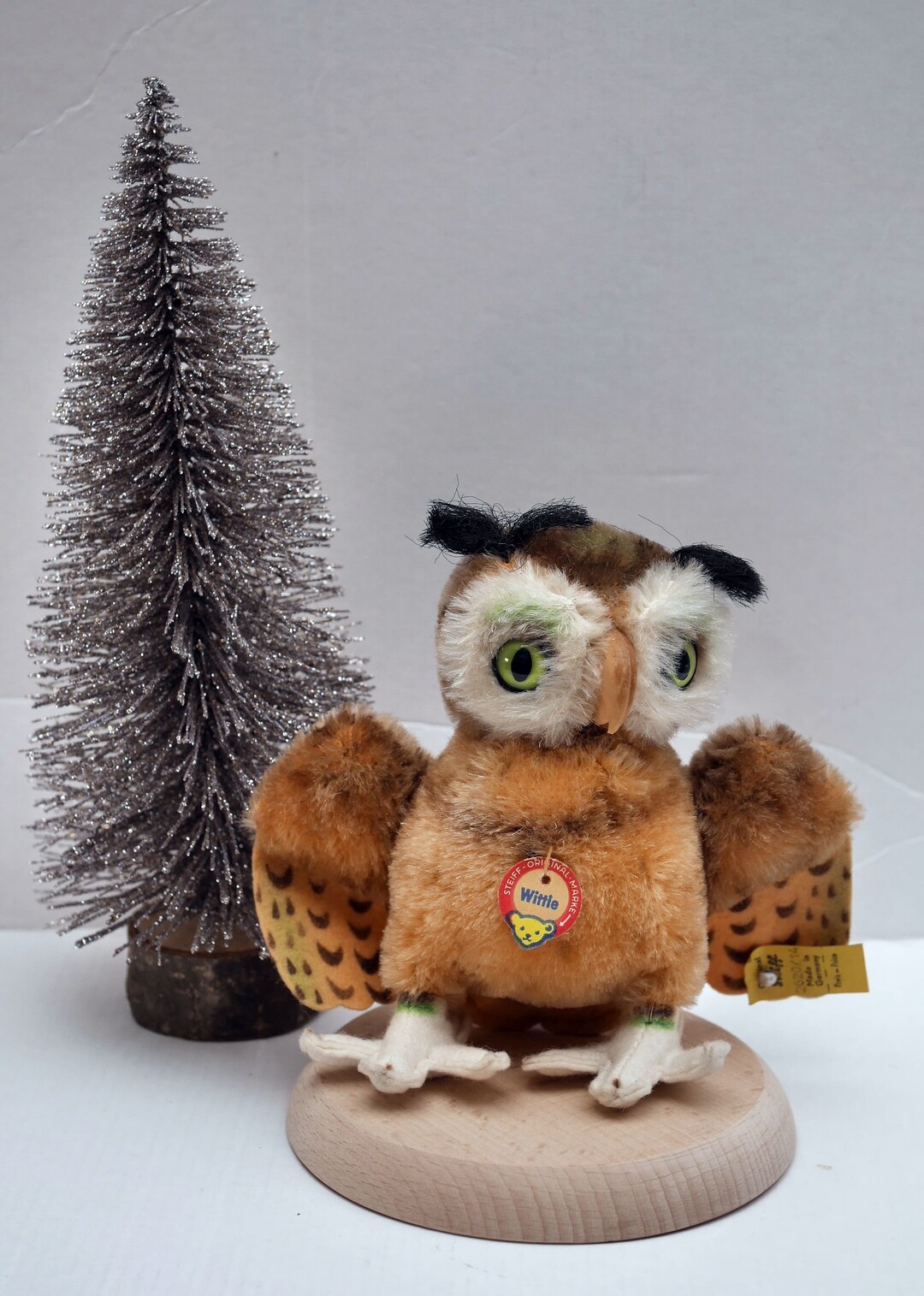 Steiff Owl Wittie 431010, 10 Cm With Button, Shield and Flag, 1968 1978 ...