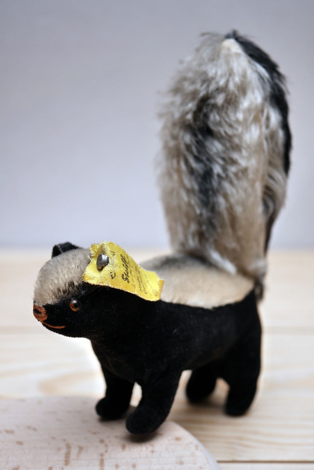 Steiff Skunk 10 Cm Button and Flag Velvet Fur 1962-63 - Etsy