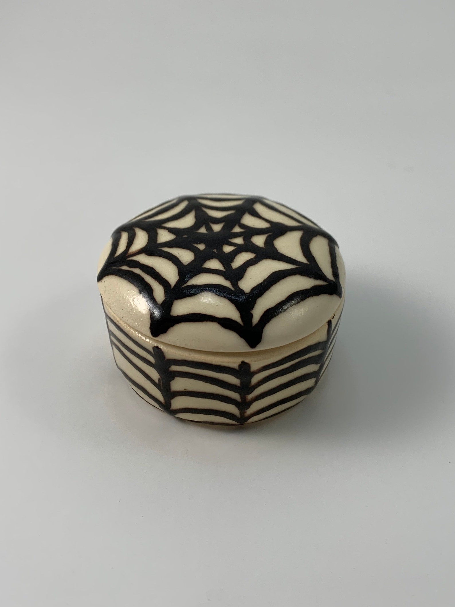 Mini Spider Web Dish, Trinket Jar Container - Etsy