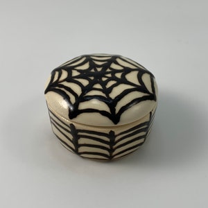Mini Spider Web Dish, Trinket Jar Container - Etsy