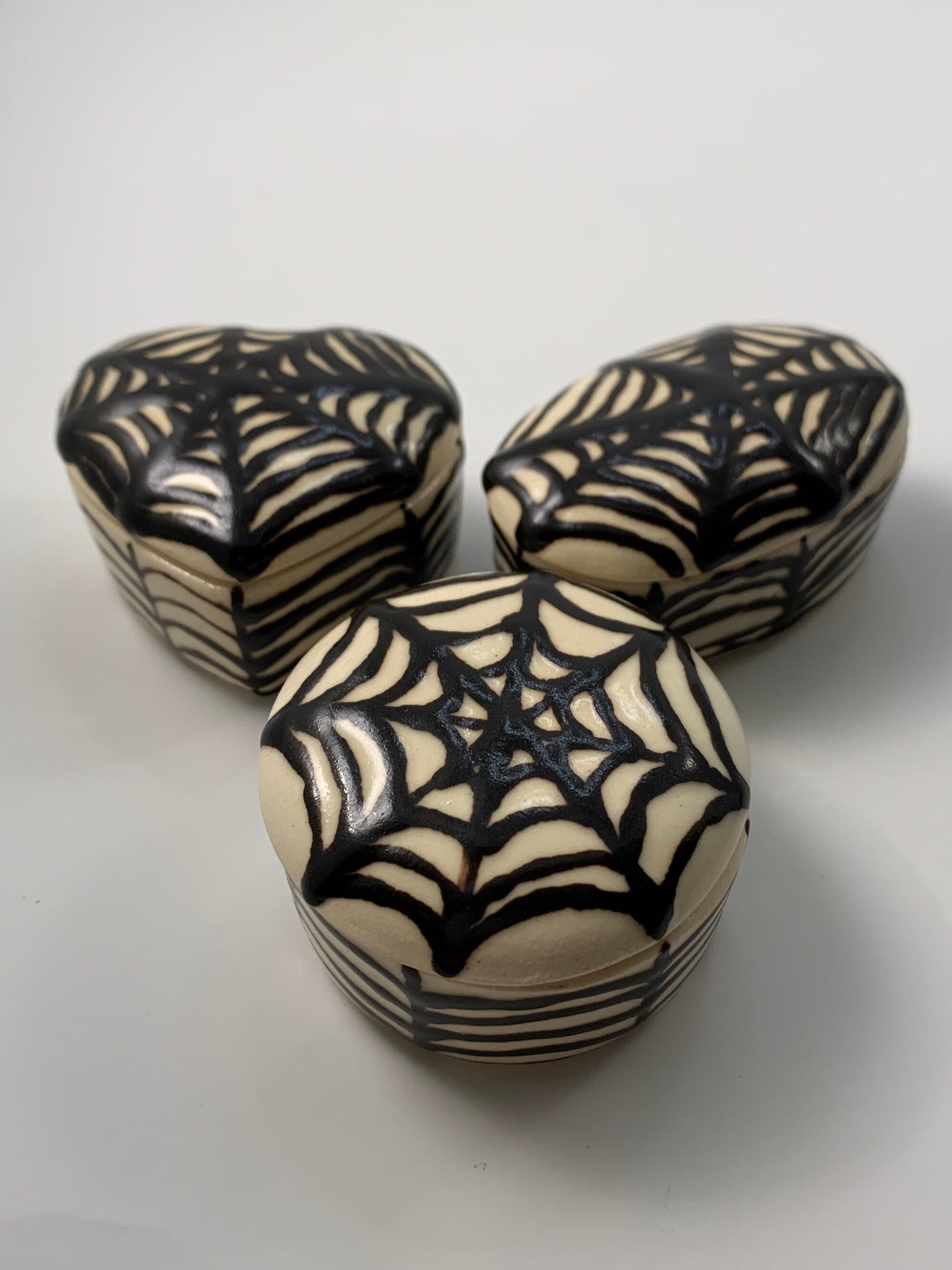 Mini Spider Web Dish, Trinket Jar Container - Etsy