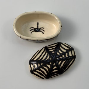 Mini Spider Web Dish, Trinket Jar Container - Etsy