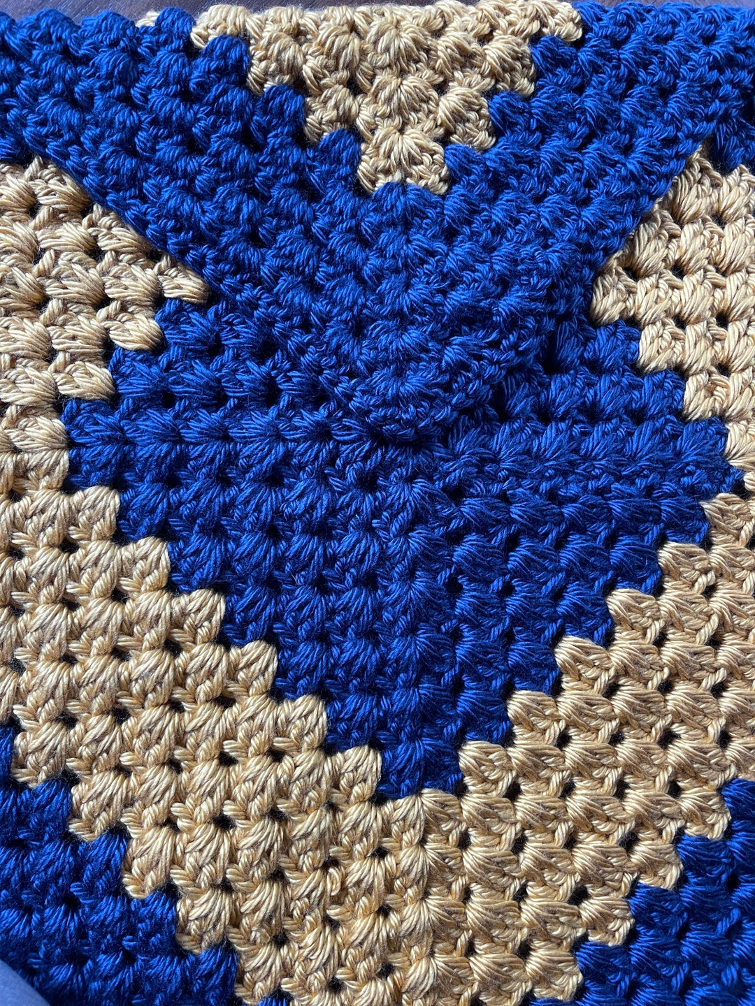 28"x28" University of Michigan Lap Blanket / Blue and Yellow Blanket ...