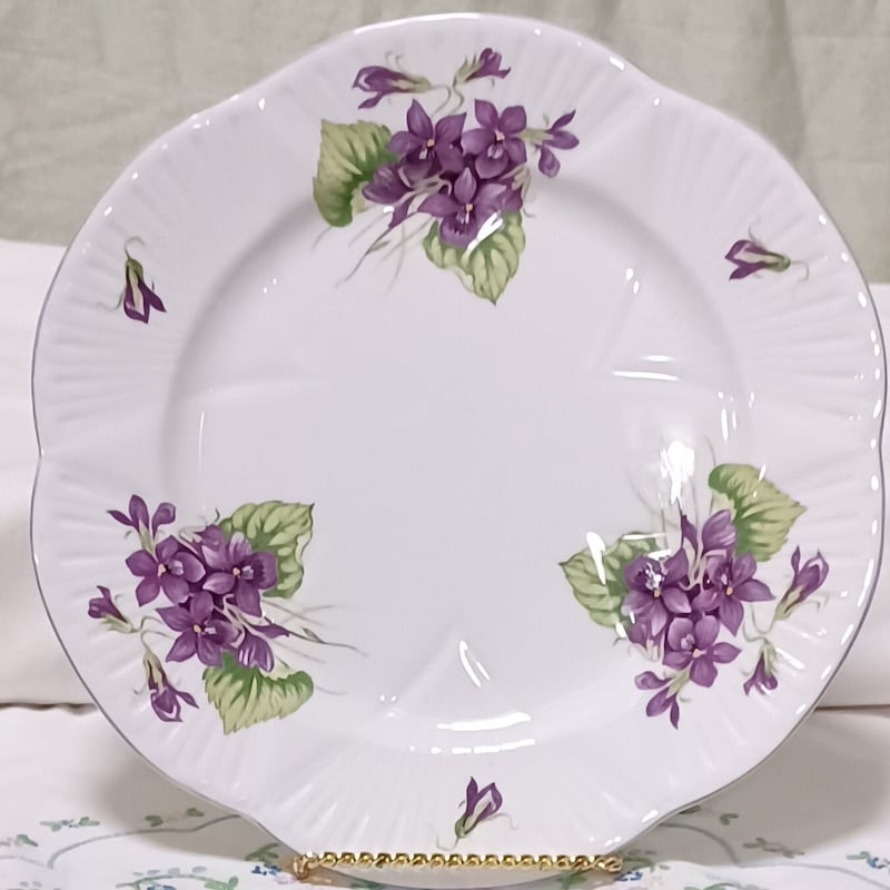 Violets Shelley - Etsy