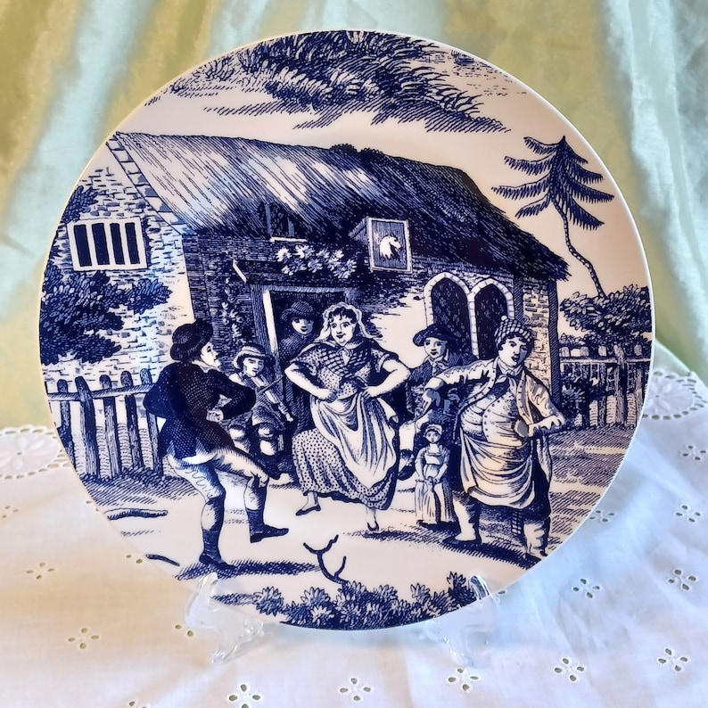 Colonial Williamsburg Blue and White Country Courtship: Pastoral ...