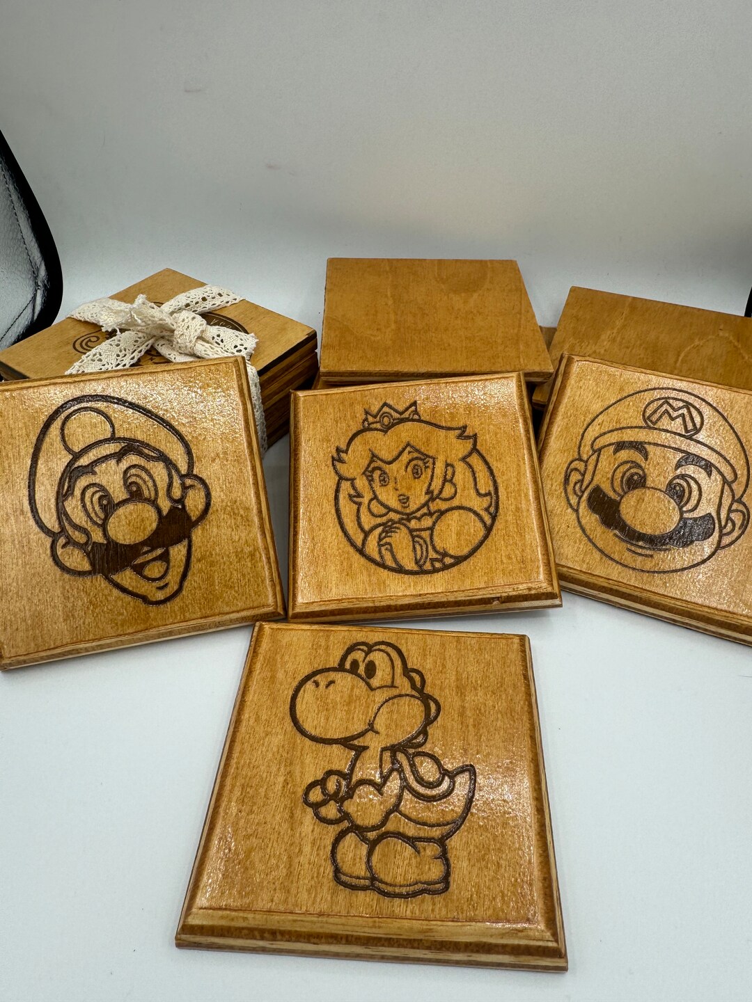 Mario Bros Luigi Princess Cartoon Nintendo Beer Table Dining Holiday ...