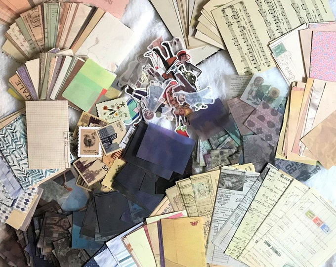 100 Pcs Assorted Scrapbooking Bundle | Stickers, Vintage Paper, Stamps ...