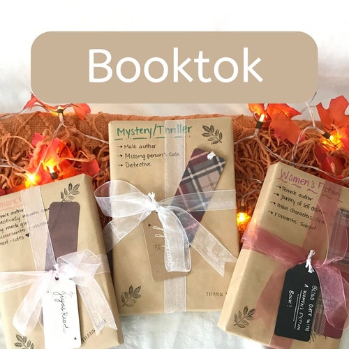 SURPRISE BOOK Blind Date With A Book W/ Free Bookmark - Etsy