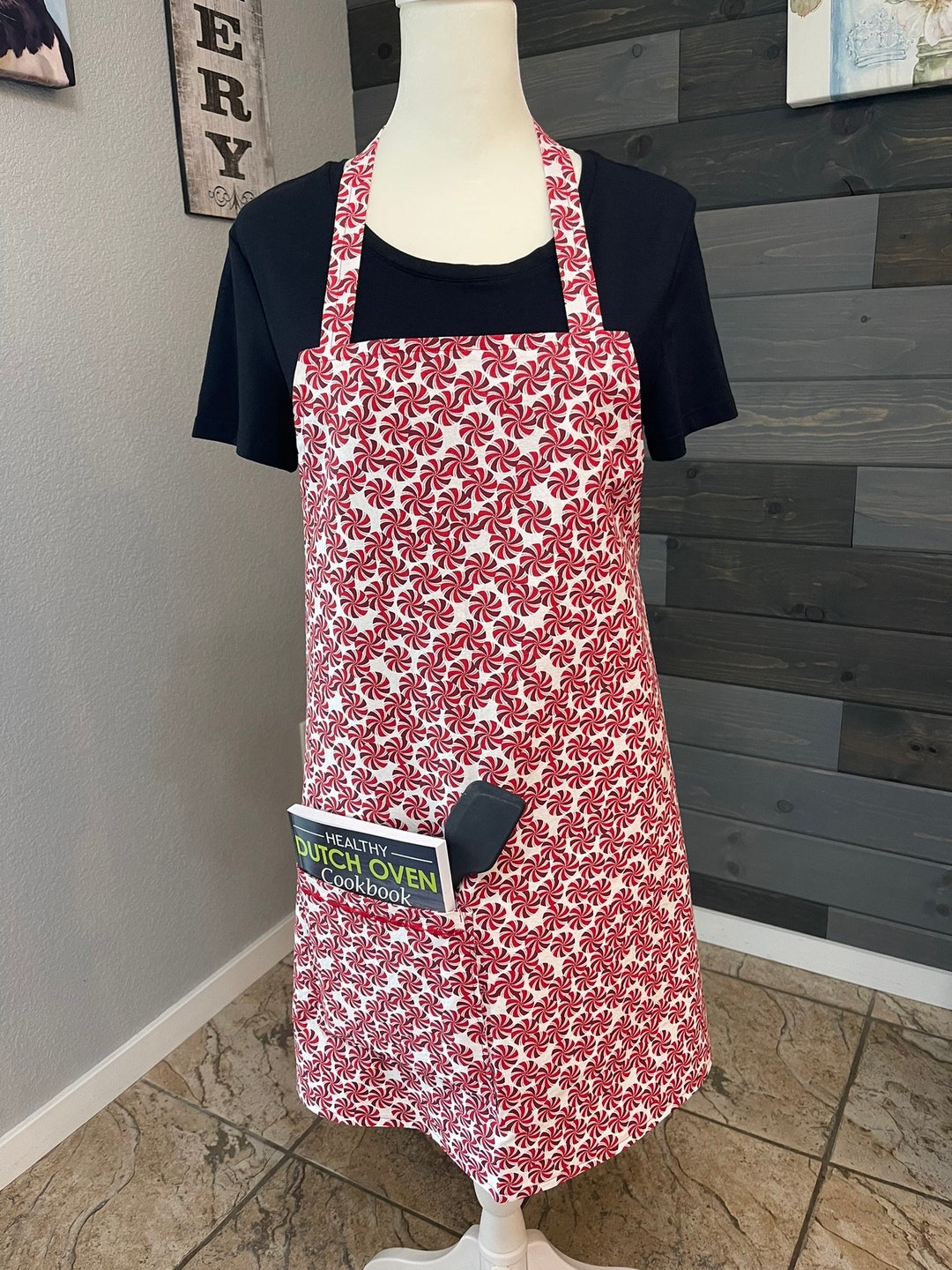 Handmade Peppermint Candy Apron: Reversible Christmas Holiday Apron - Etsy