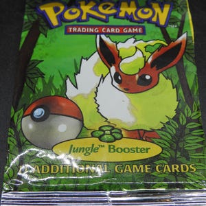 Pokemon Trading Card Jungle Booster EMPTY Wrapper Eevee - Etsy