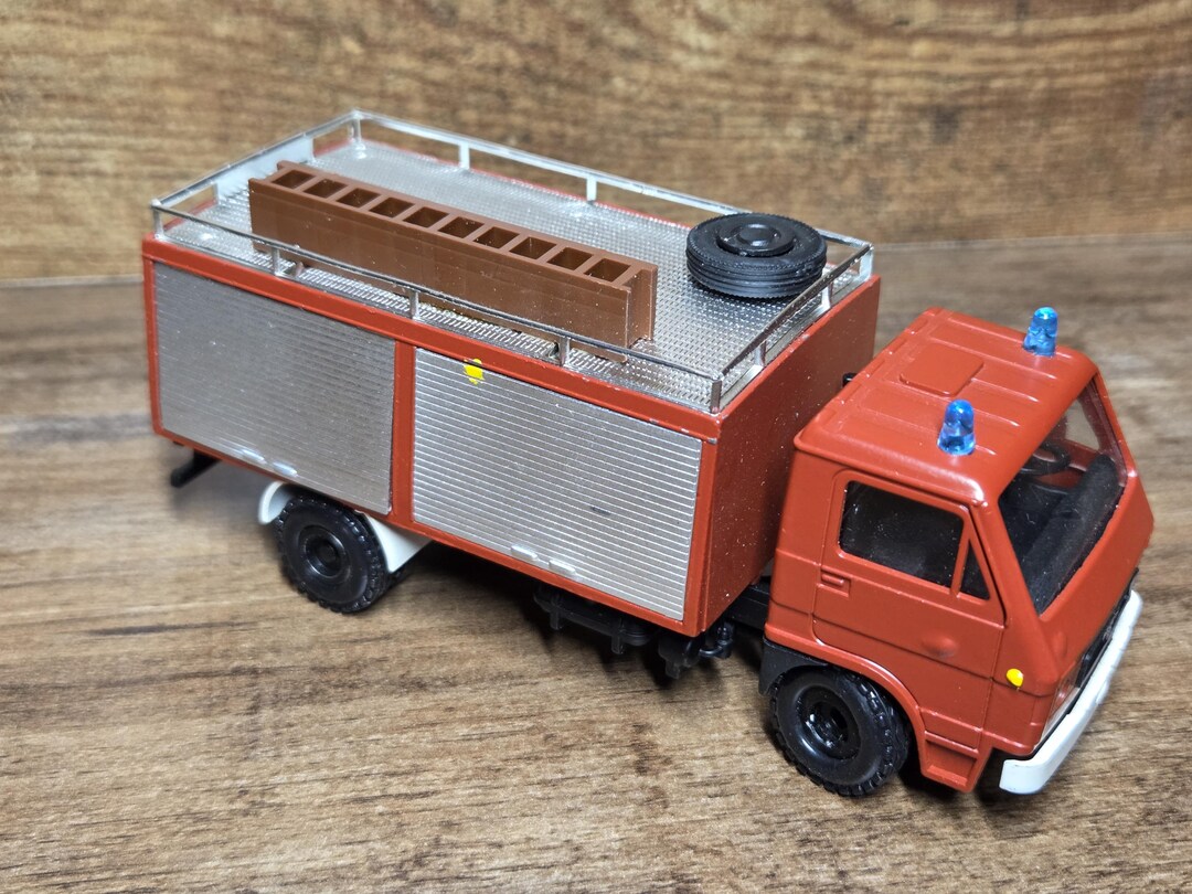 Conrad MAN 8.136 F Red VW Feuerwehr Fire Engine 1/50 Scale ART:3191 - Etsy