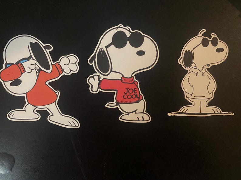 Snoopy Vinyl Sticker Decals: Retro Cartoon Laptop Stickers - Etsy