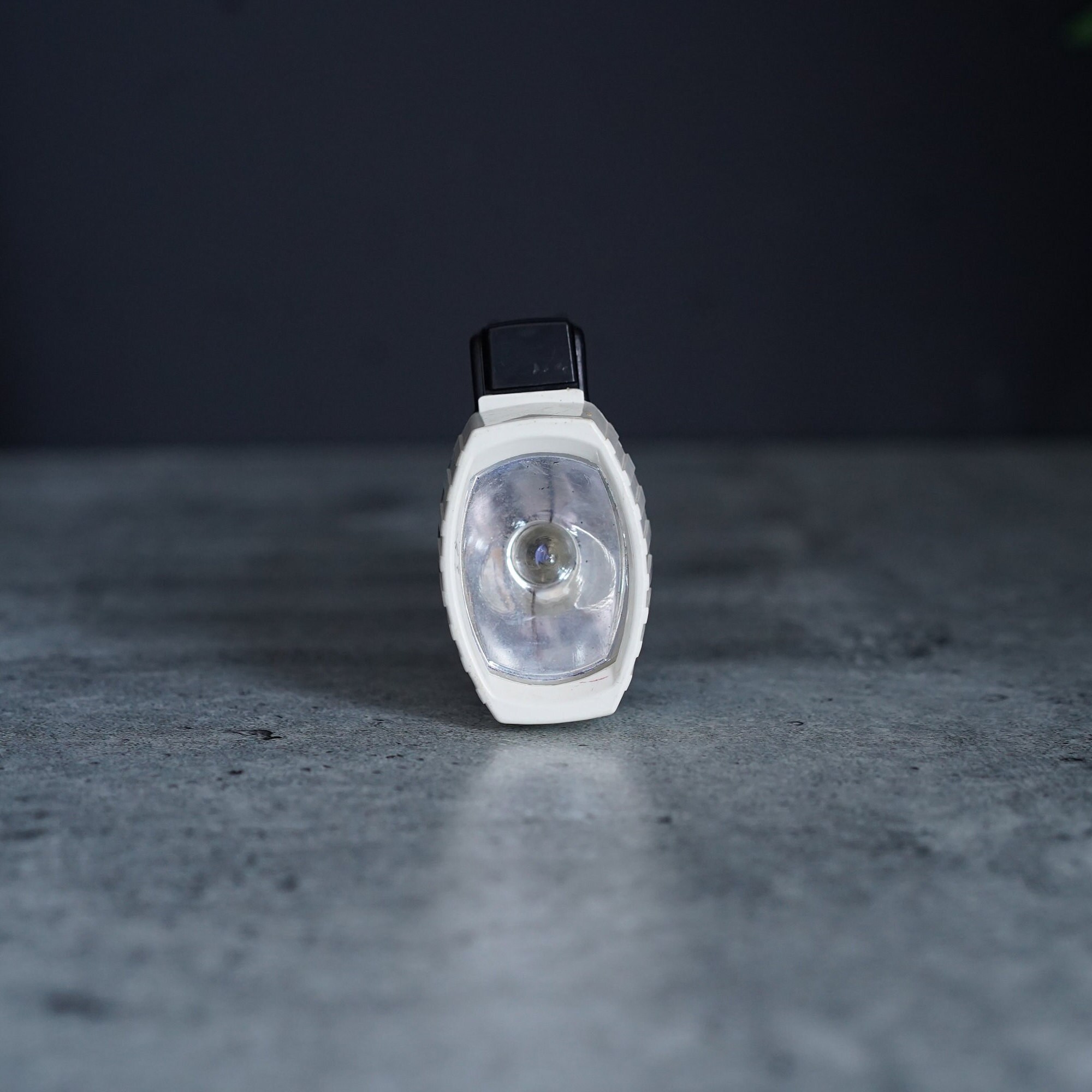 1977 Small Black chips Flashlight Vintage 70s TV Show Toys Officer ...