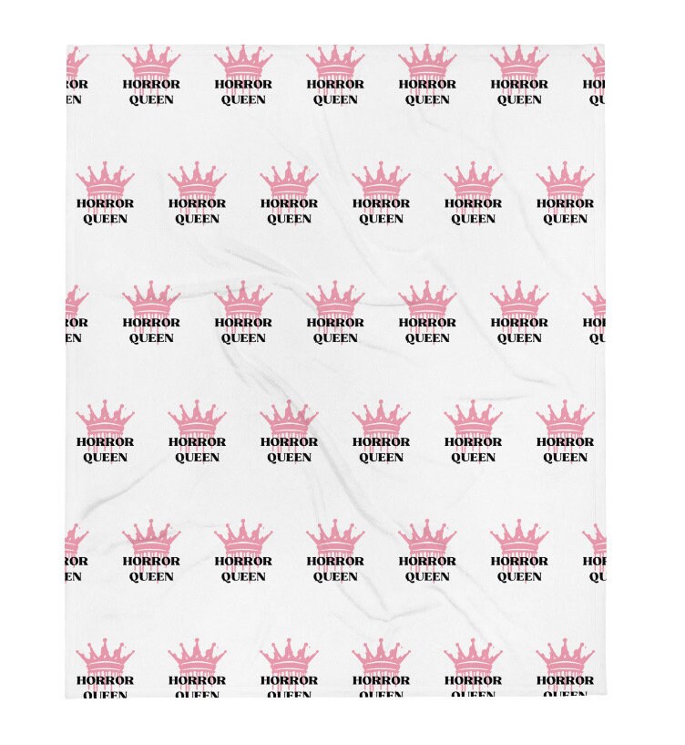 Horror Queen With Crown, Horror Movies, Spooky Halloween White and Pink ...