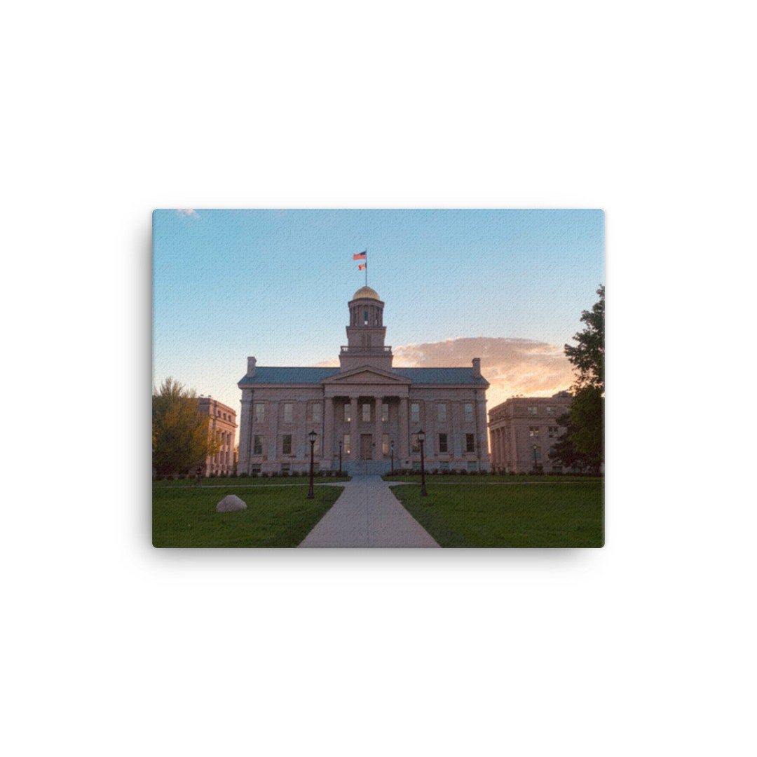 Iowa Old Capital Building Sunset Canvas - Etsy