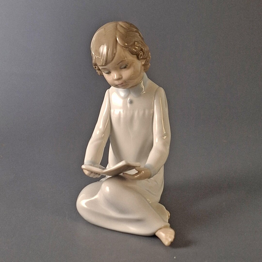 Vintage Zaphir Lladro Girl Reading Book Porcelain Figurine, 1970s Spain ...