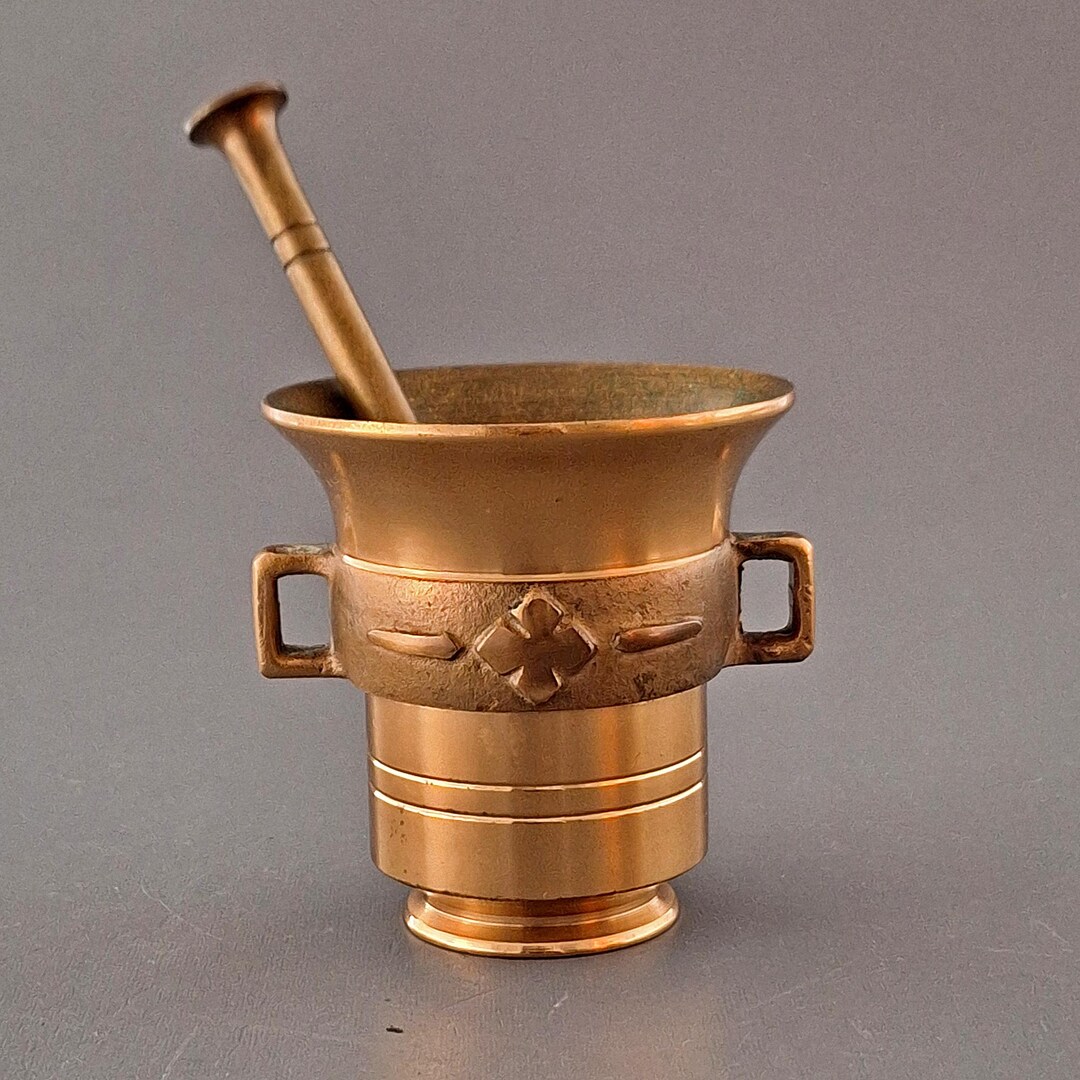 Vintage Brass Mortar and Pestle Set With Raised Band – Antique ...