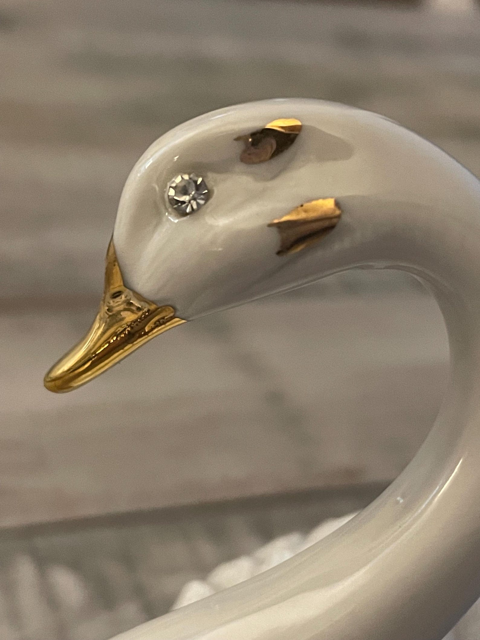 Capodimonte Swan Figurine Porcelain Italy - Etsy