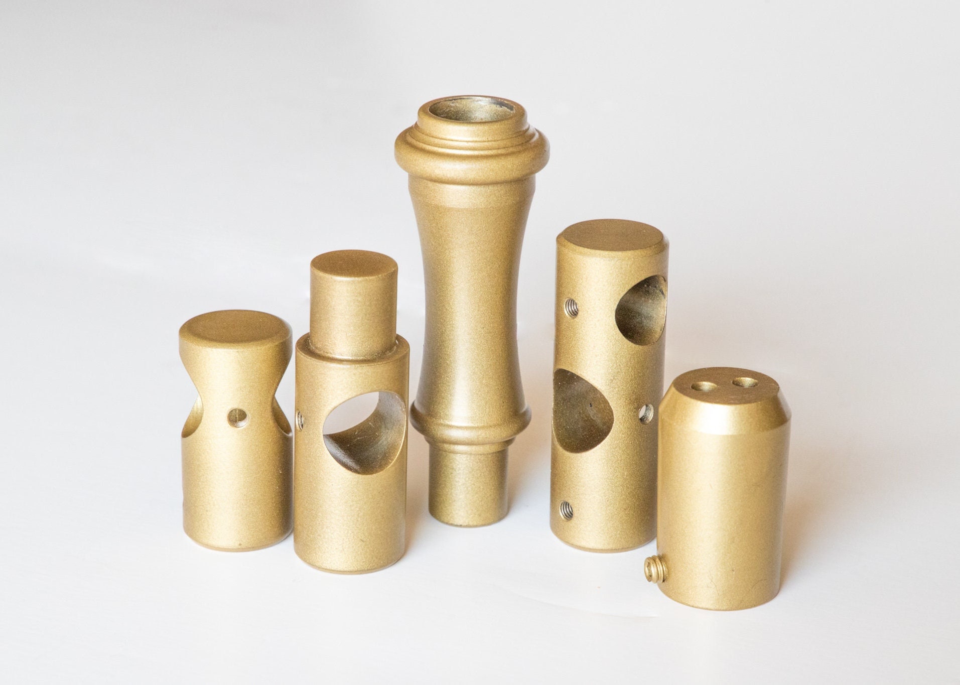 Metal Shelf Connector With Horizontal Bore - Customizable Fittings ...