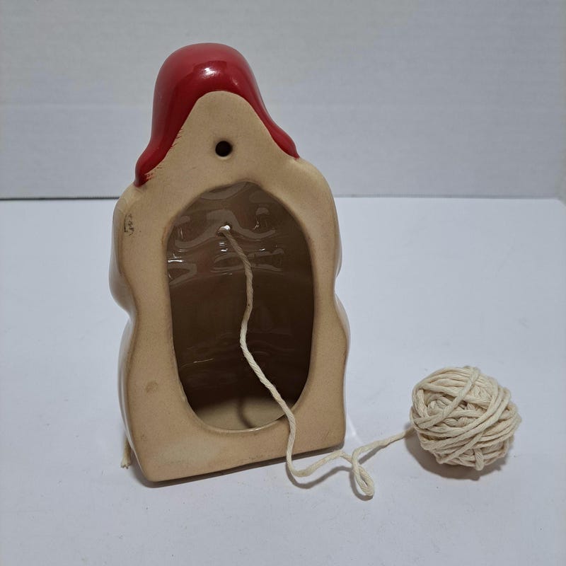 String Holder - Etsy