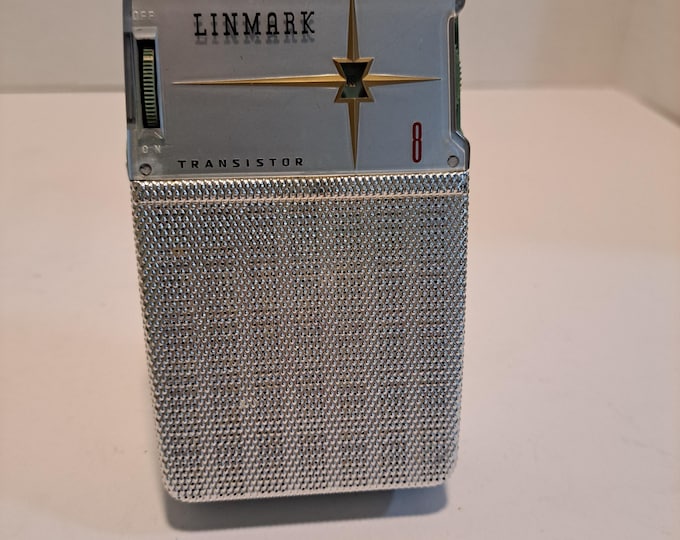 Vintage 1960s Linmark Transistor Radio - Etsy