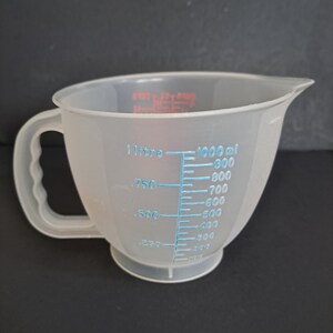 Vintage Tupperware Measuring Cup - Etsy
