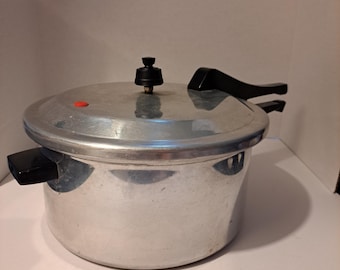 Instant Pot Lux Series 6 Quart 9 in 1 Multi-use Programmable Electric ...