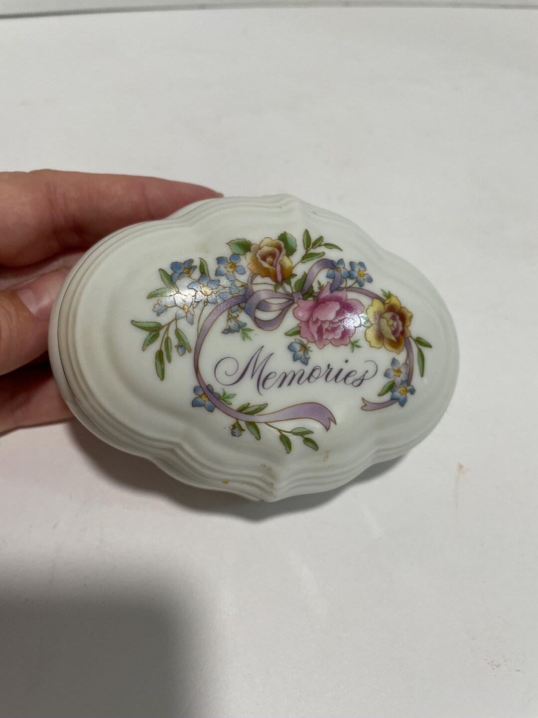 1983 Avon Music Trinket Box. Memories - Etsy