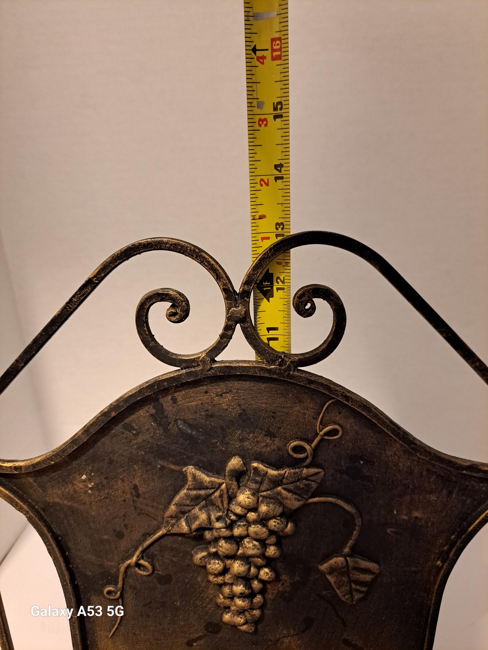 Metal Grape Wall Shelf - Etsy