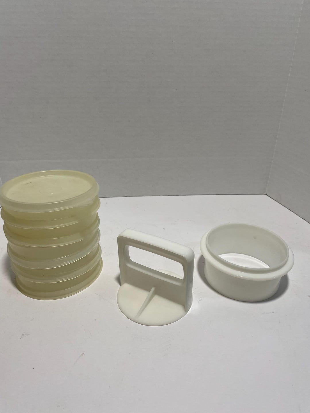 Vintage Tupperware Burger Press and Storage - Etsy