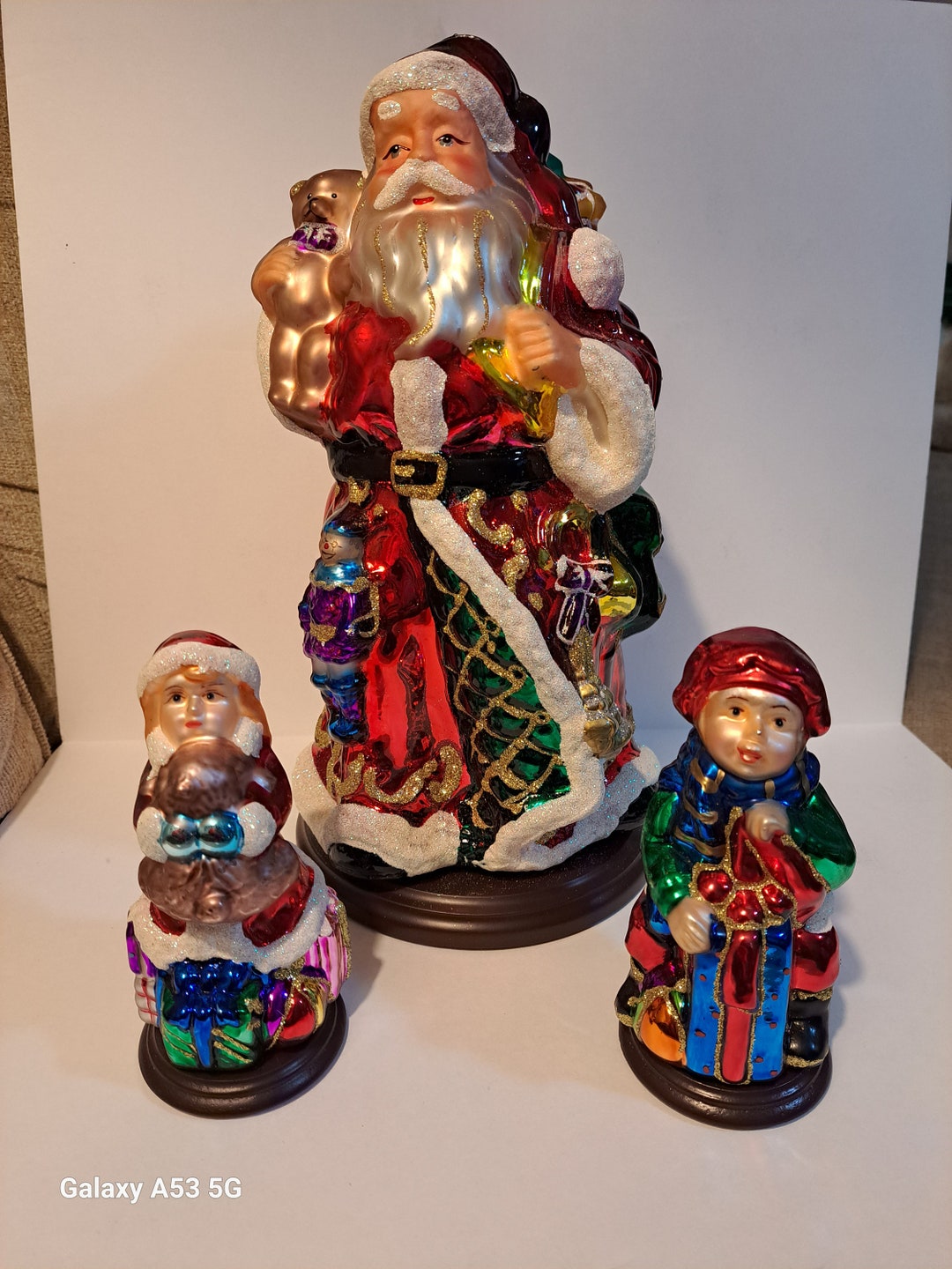 Thomas Pacconi 30th Anniversary Santa and Children - Etsy