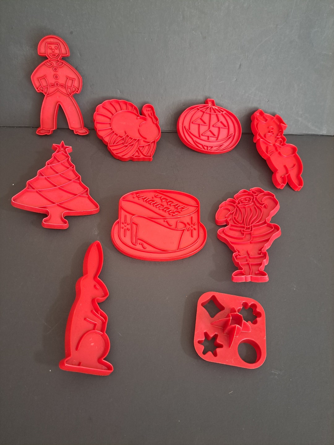 Tupperware Cookie Cutter Set - Etsy