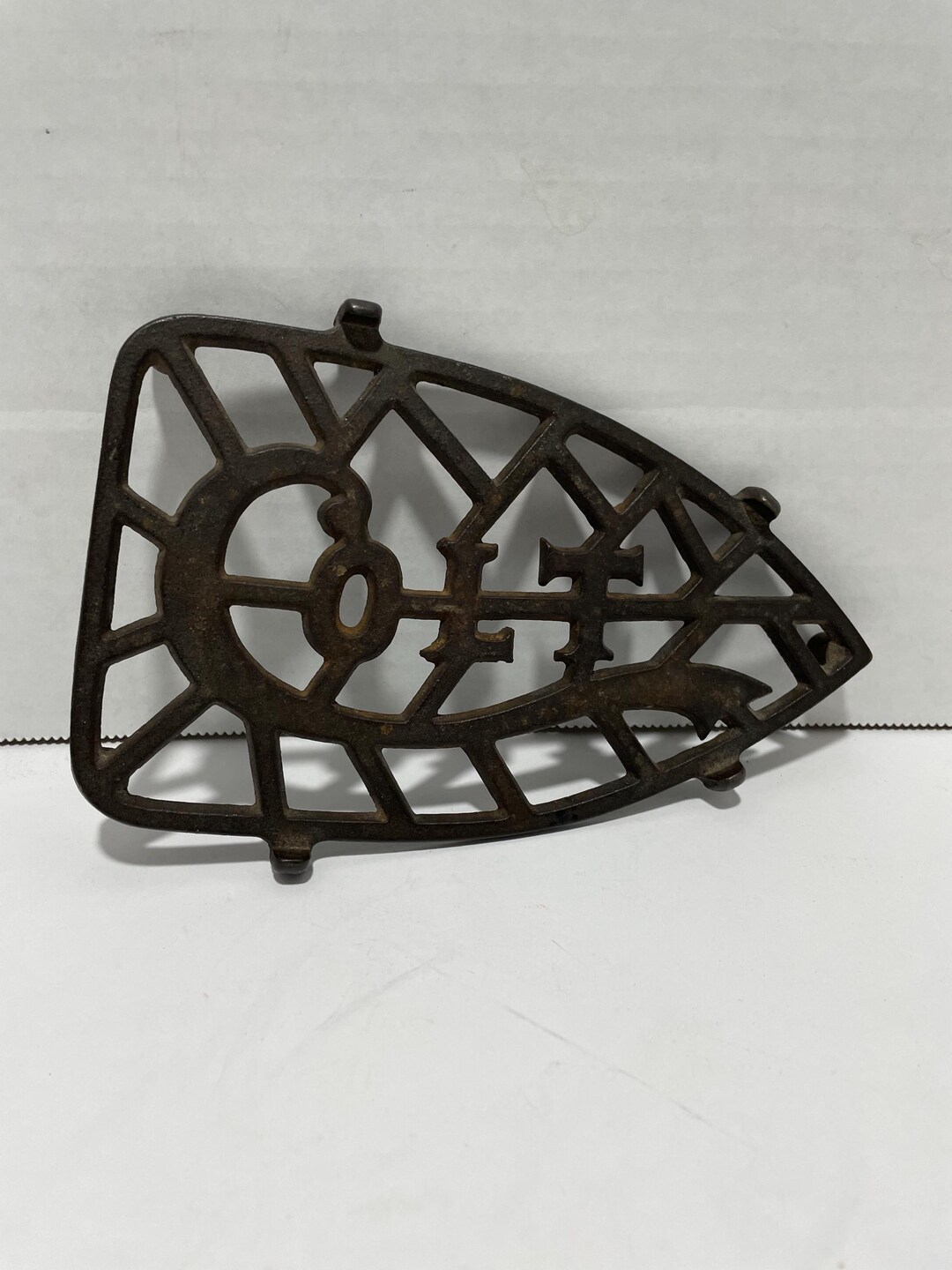 Vintage Sad Iron COLT Cast Iron Trivet - Etsy