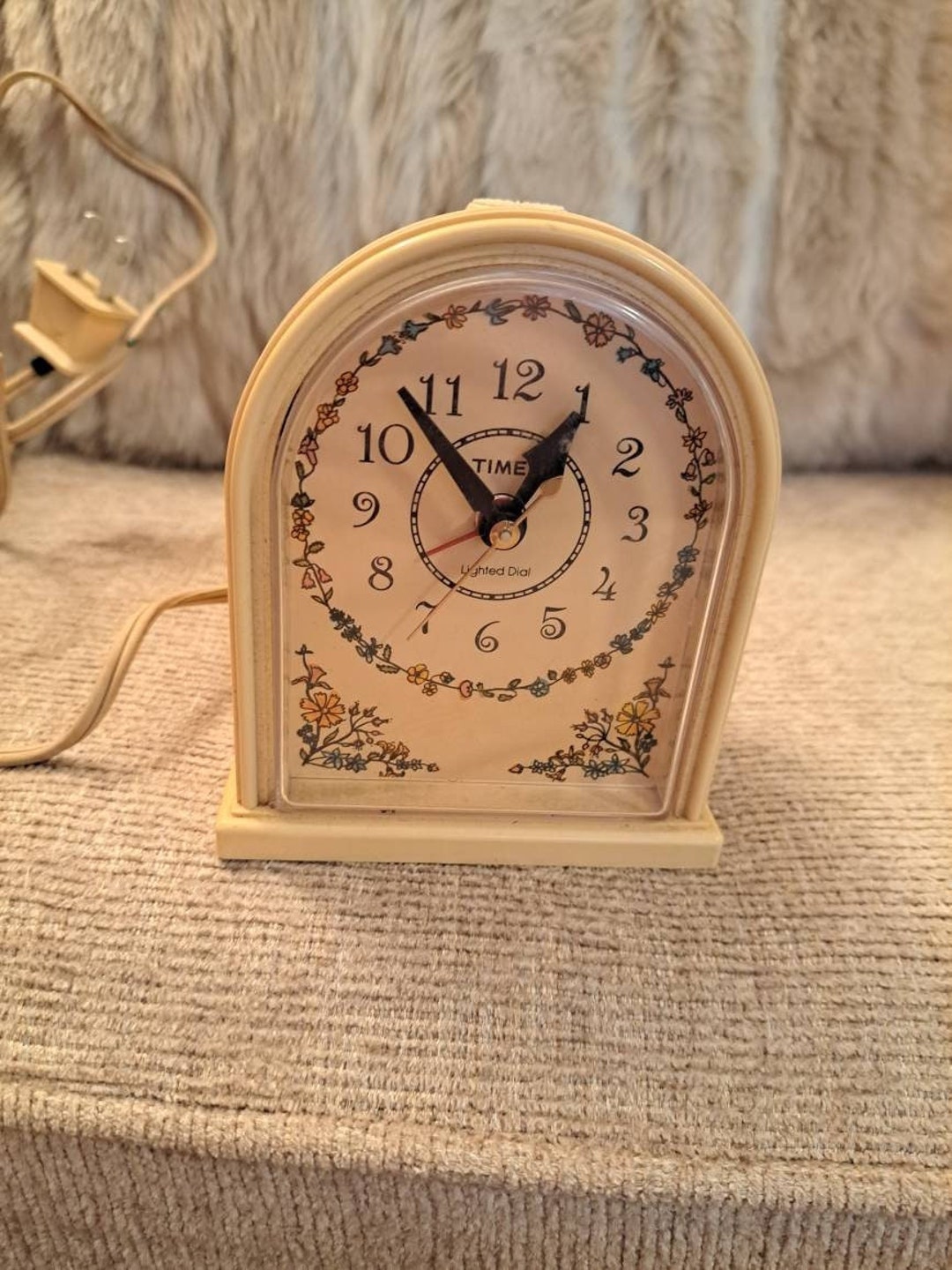 Vintage Timex Desk Clock - Etsy