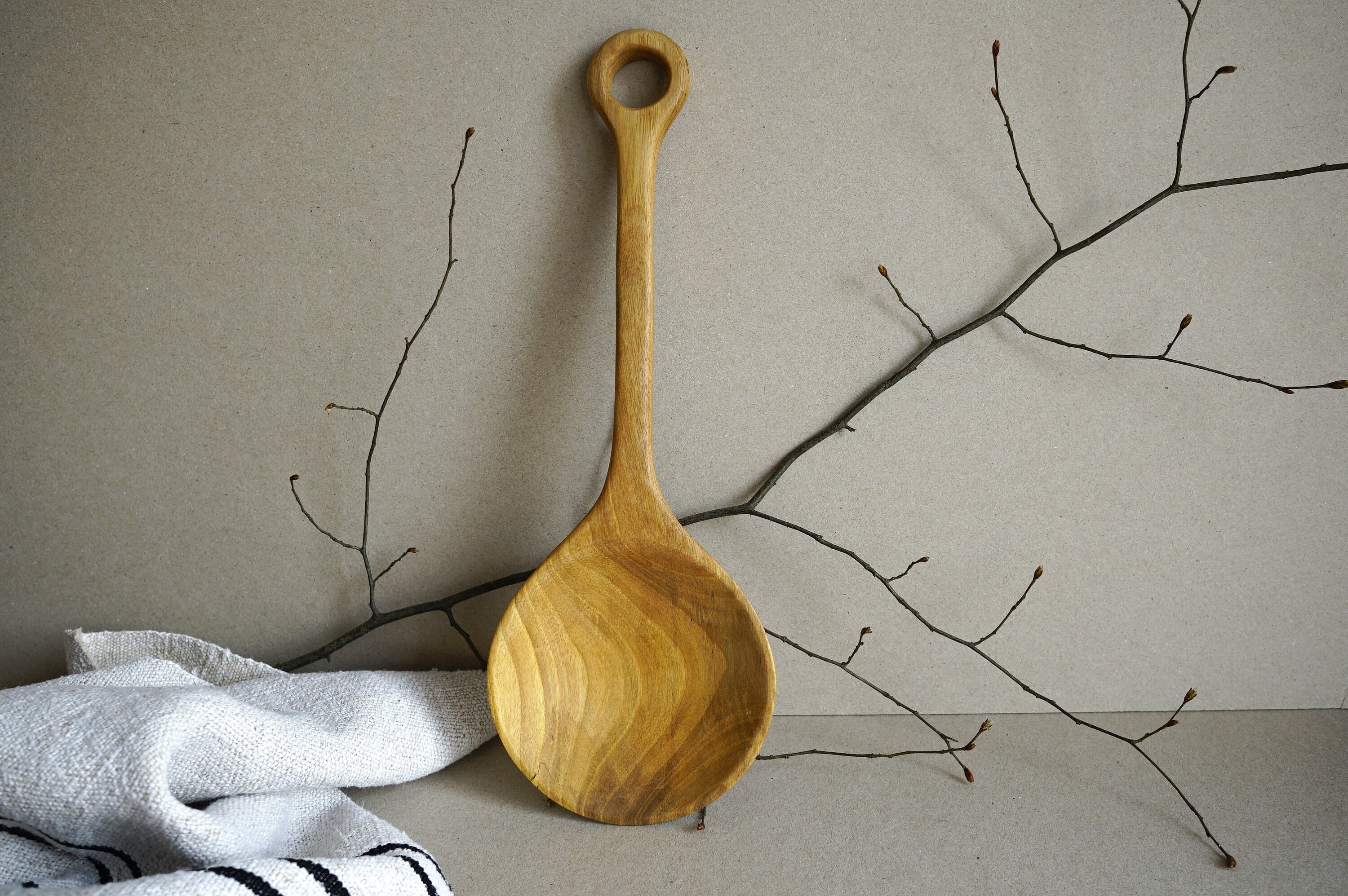 Large Walnut Spoon, Wooden Ladle With Hole, Carving Serving Utensils ...