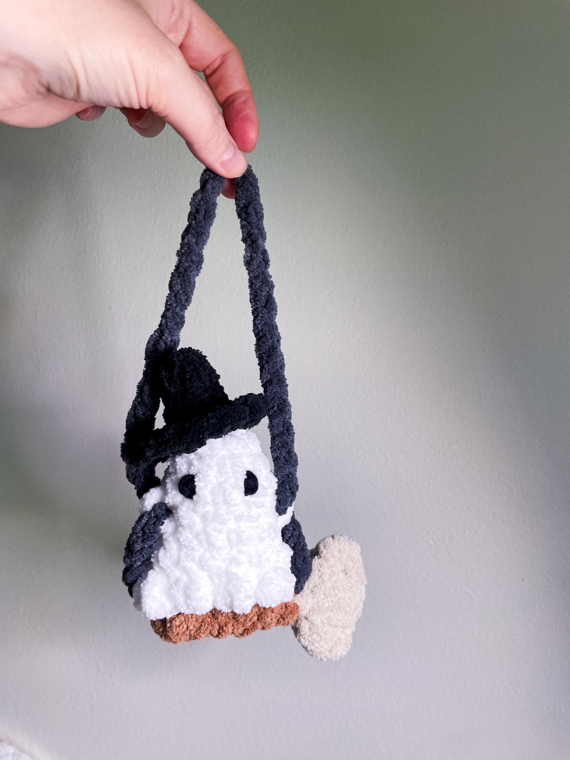 Mini Crochet Ghost Patterns: Hanging Charms (digital Download) - Etsy