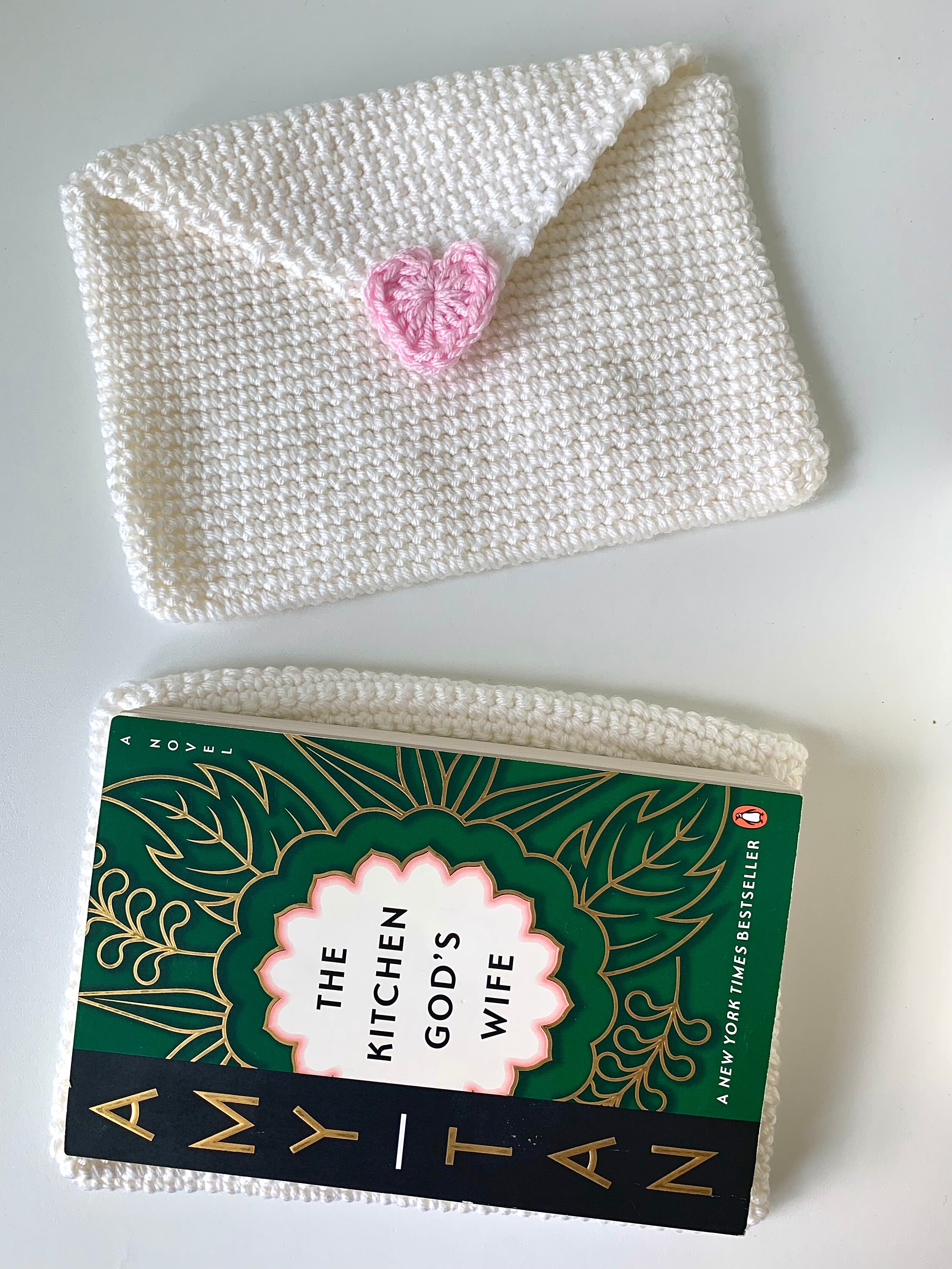 Heart Envelope Book Sleeve, Crochet Book Cover - Etsy