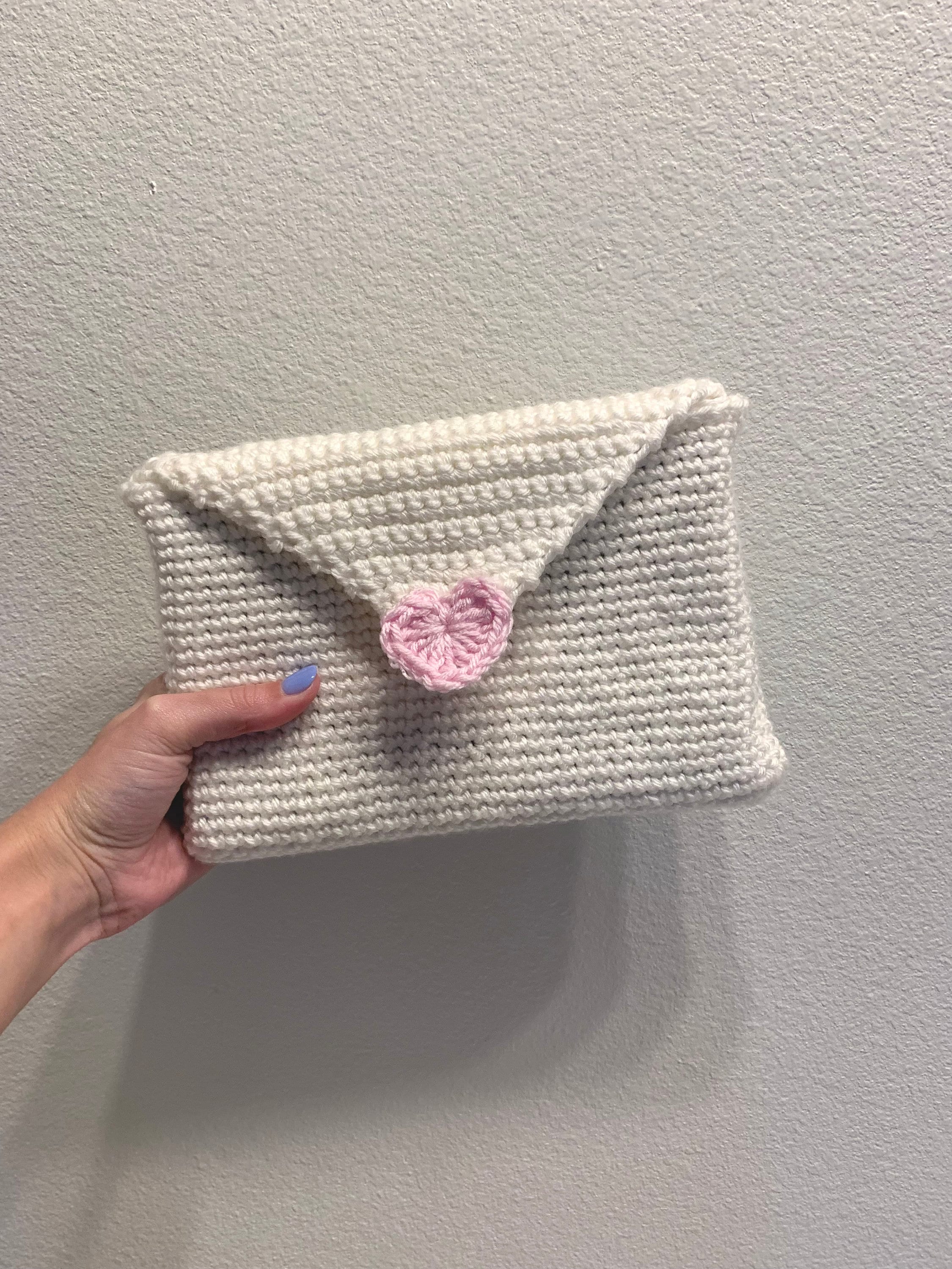 Heart Envelope Book Sleeve, Crochet Book Cover - Etsy
